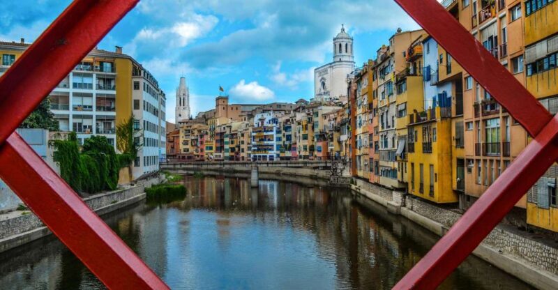 From Barcelona: Girona Full day tour - The Bus Journey and Arrival