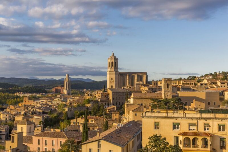 From Barcelona: Private Full-Day Girona & Sitges Guided Tour - Exploring Catalonia’s Hidden Treasures: Girona & Sitges from Barcelona