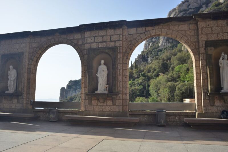 From Barcelona: Private Montserrat and Boutique Winery Tour - Discovering Montserrat: An Enchanting Mountain Monastery