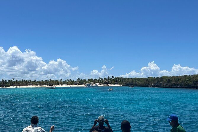 From Bayahibe - Half Day Exploring Catalina Island with snorkel - The Itinerary in Detail