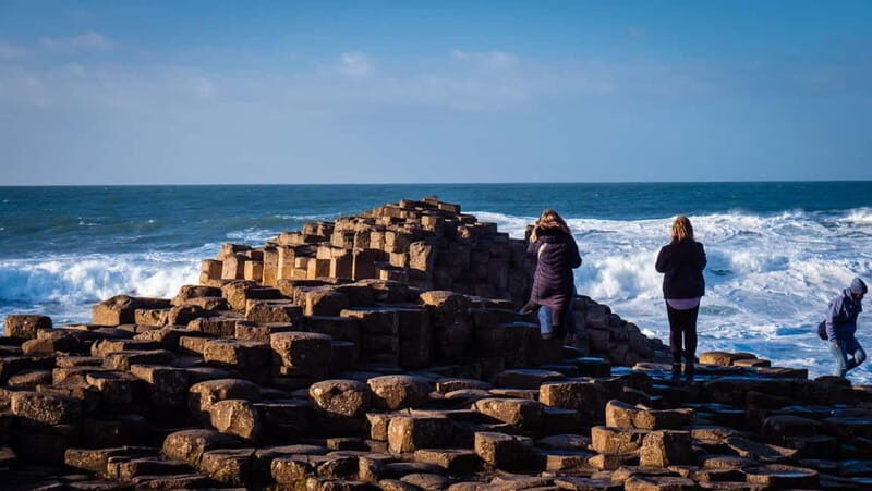 From Belfast: Full-Day Giant's Causeway Shore Excursion - What’s Included and What’s Not