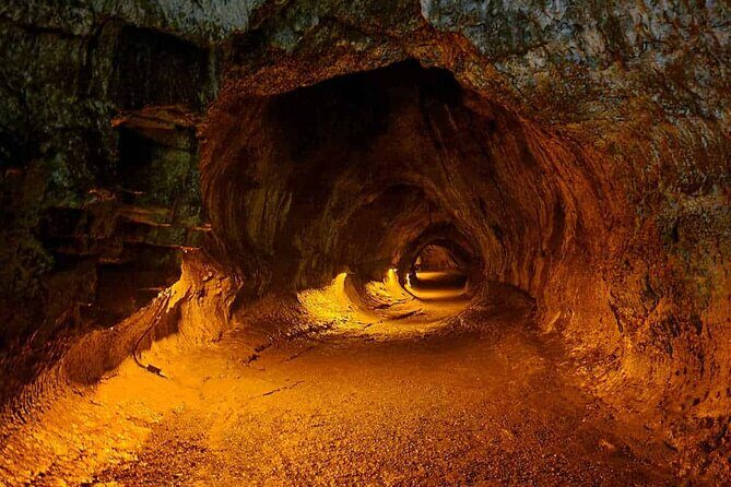 From Big island Kona Volcanoes and Waterfalls Shared Tour - Authentic Traveler Perspectives