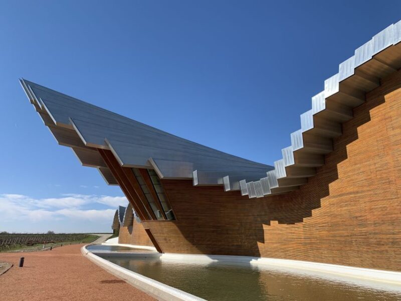 From Bilbao: Rioja Architecture and Wine Tour - The Charm of LaGuardia and Lunch