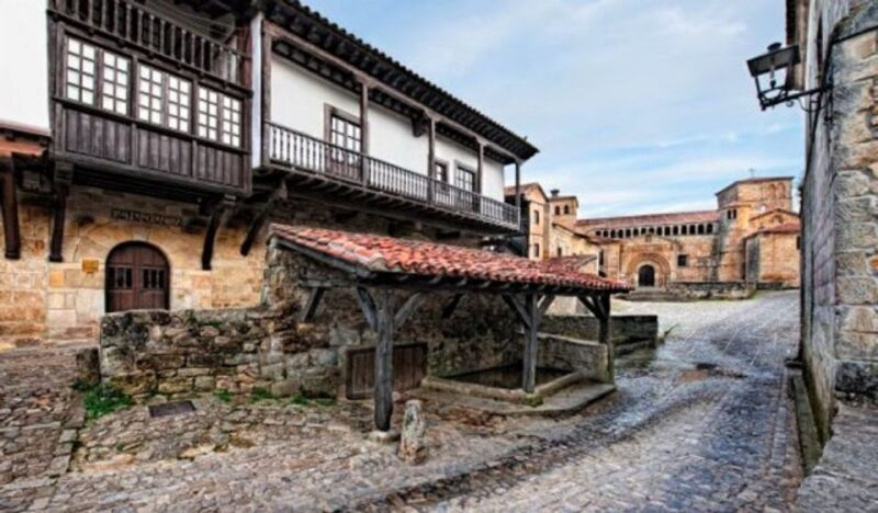 From Bilbao: Villages of Cantabria Private Tour with Lunch - Key Points