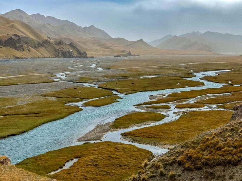 From Bishkek: 3-day group tour to lake Kel-Suu & Tash-Rabat - An In-depth Look at the 3-Day Itinerary