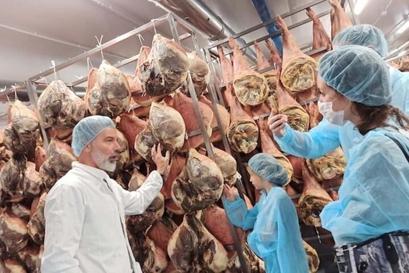 From Bologna: Parmesan, Wine, and Prosciutto Tour - FAQ