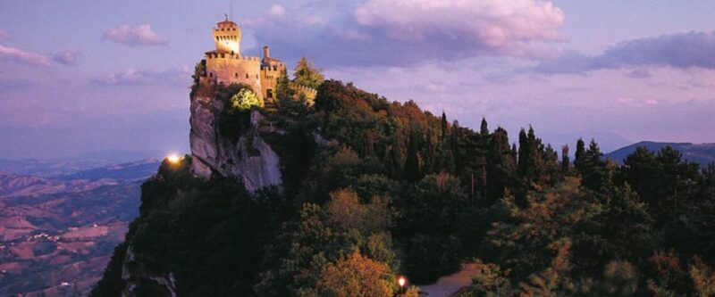 From Bologna: Private San Marino Day Tour with Lunch - FAQs