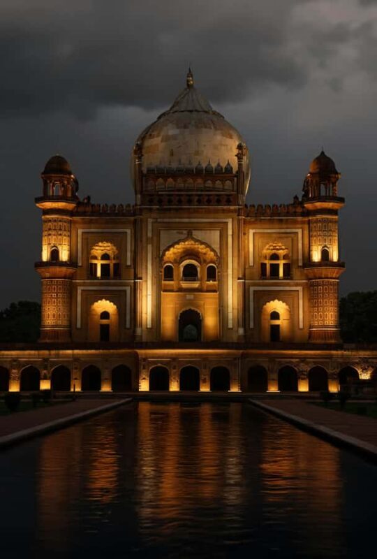 From Bright Skies to Night Lights: Safdarjung Tomb Walk - What Previous Travelers Say