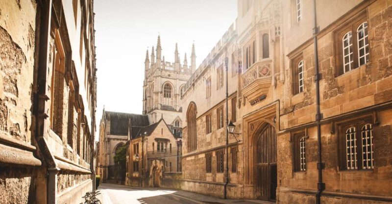 From Bristol: 2-Day Enchanting Stratford & Oxford - An In-Depth Look at the 2-Day Itinerary