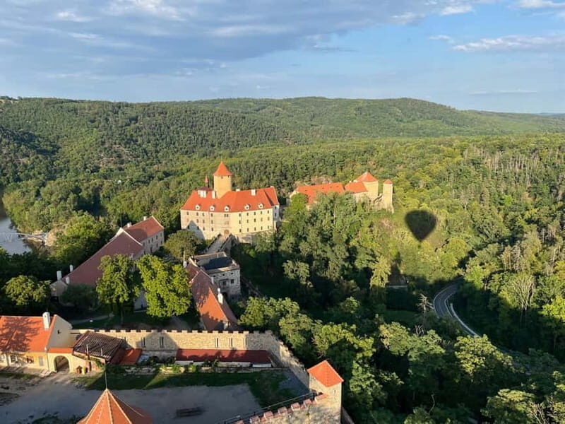 From Brno: Private Hot Air Balloon Flight - FAQ
