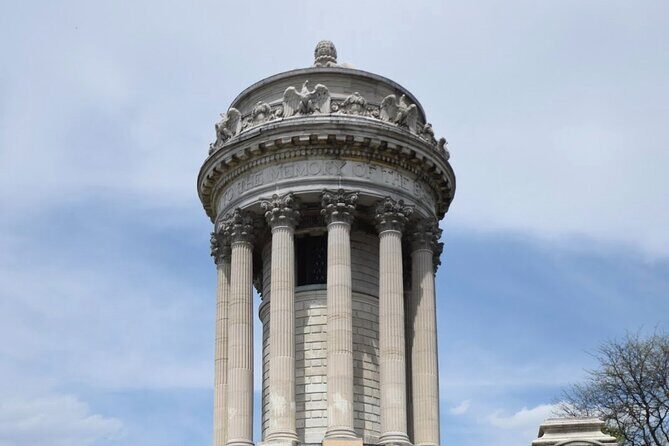 From Brownstones to Broadway A Quiet Upper West Side Walk - An In-Depth Look at the Tour