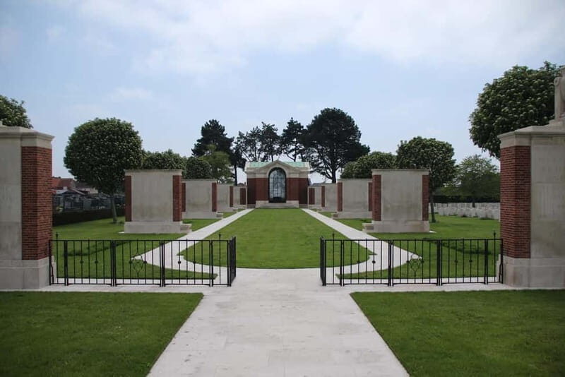 From Brussels: Flanders Fields and Dunkirk Battles Day Trip - Exploring the Flanders Fields and Dunkirk Battles Day Trip from Brussels