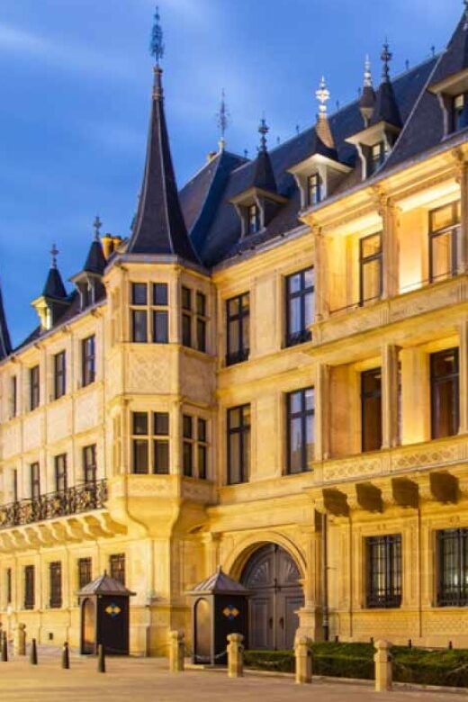 From Brussels: Luxembourg Tour with Dinant Visit - Who Should Consider This Tour?