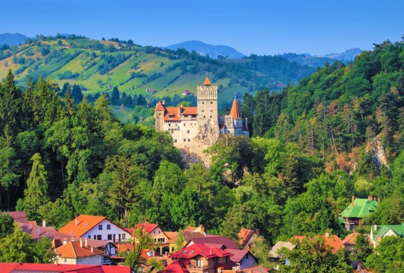 From Bucharest: Dracula Castle, Peles & Brasov Full-Day Trip - A Closer Look at the Trip