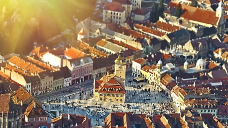 From Bucharest: Dracula's castle, Peles Castle and Brasov - Transportation and Practicalities
