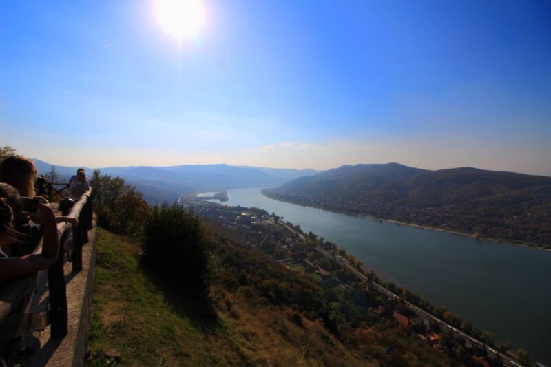 From Budapest: Danube Bend & Szentendre Tour with Lunch - An All-Inclusive Day Along the Danube