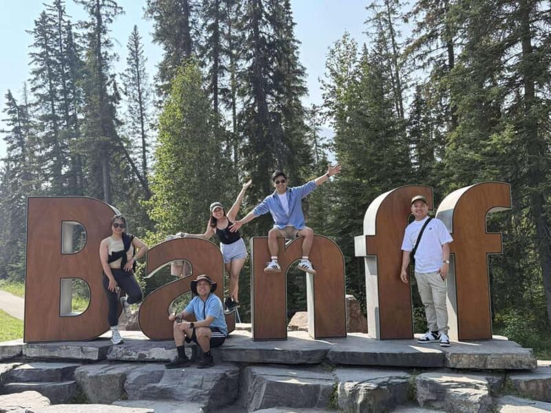 From Calgary: BANFF Tour w/FREE Edited Photos - An In-Depth Look at the Tour Experience