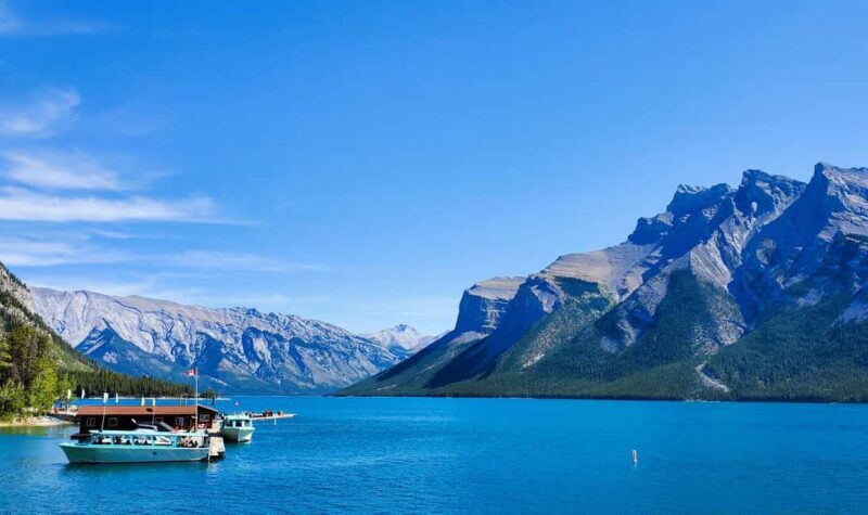 From Calgary to Banff: Day Trip with Wolfdog Sanctuary Visit - Key Points
