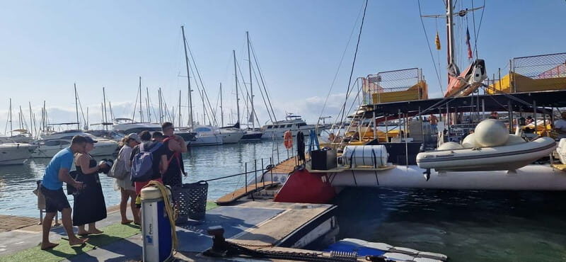 From Cambrils: catamaran 2h with drinks/bed balinese, swim. - Pricing and Value: How Does It Stack Up?