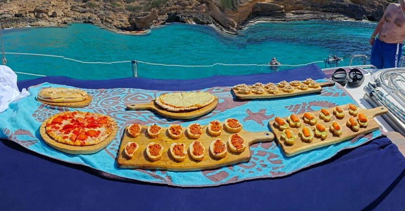 From can Pastilla : Sailing boat trip with Food & Drinks - Who Will Love This Tour?
