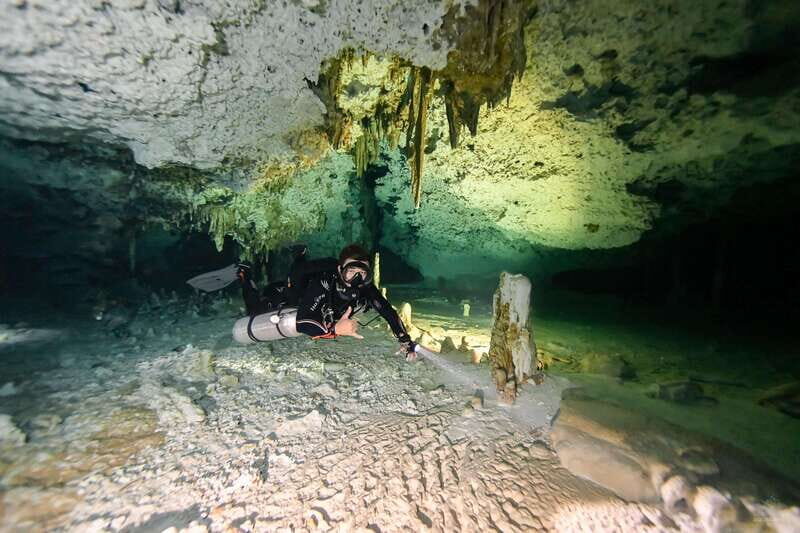 From Cancun: 2 Dives in Cenote Dos Ojos for Certified Divers - Why This Tour Stands Out