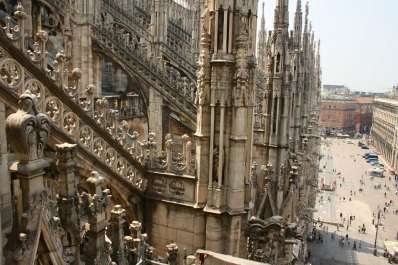 From Cannobio: Day Trip to Milan - Key Points