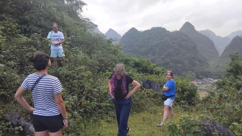 From Cao Bang: Car ( 7 Seat ) Rental With Driver: 1 Day - Key Points