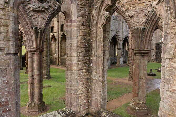From Cardiff: 3 Amazing Castles, Tintern Abbey & Roman Caerleon - What the Reviews Say