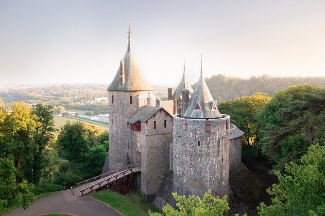 From Cardiff: 3 Amazing Castles, Tintern Abbey & Roman Caerleon - Who Would Love This Tour?