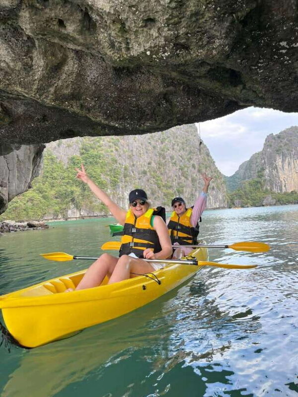 From Cat Ba: Full-day tour explore the stunning Lan Ha Bay - Who Will Love This Tour?