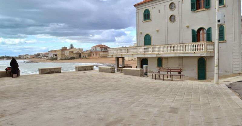 From Catania: Inspector Montalbano Day Tour with Audio Guide - Key Points