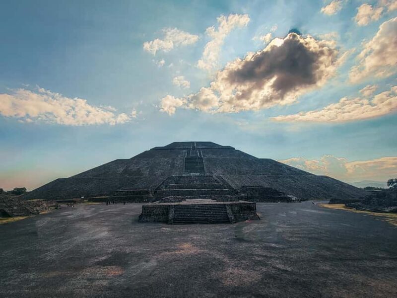 From CDMX: tour to Tula and Teotihuacan. - Tula: The Atlantean Giants