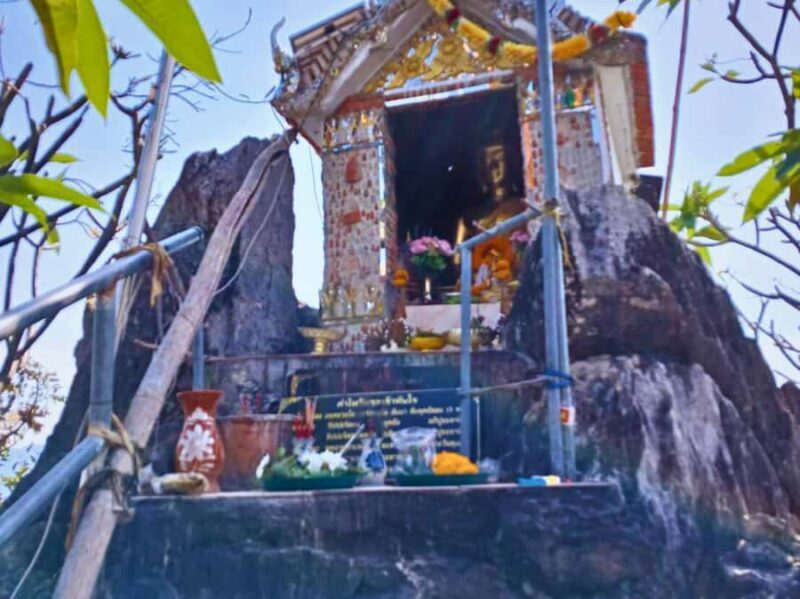 From Chang Mai: Tham Muang On Cave Day Trip - Why Travelers Love This Experience