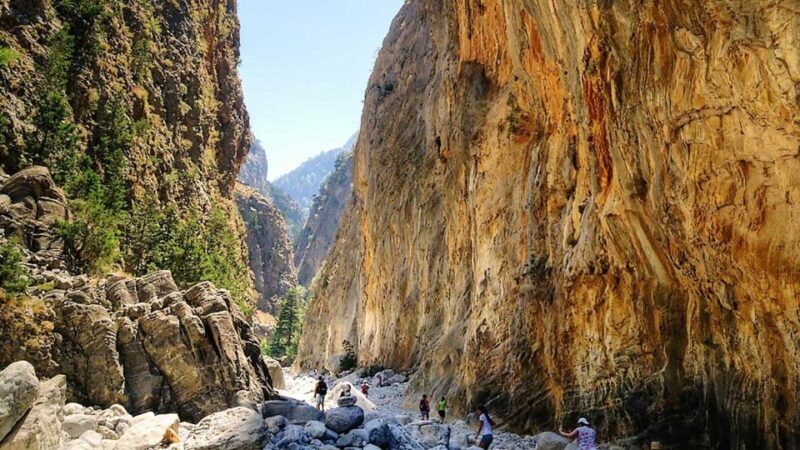 From Chania: Samariá Gorge Guided Hike - How the Tour Operates