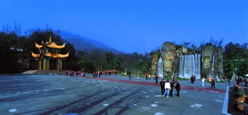 From Chengdu: Mount Emei Day Trip with Golden Summit Visit - Practical Guidance and Tips
