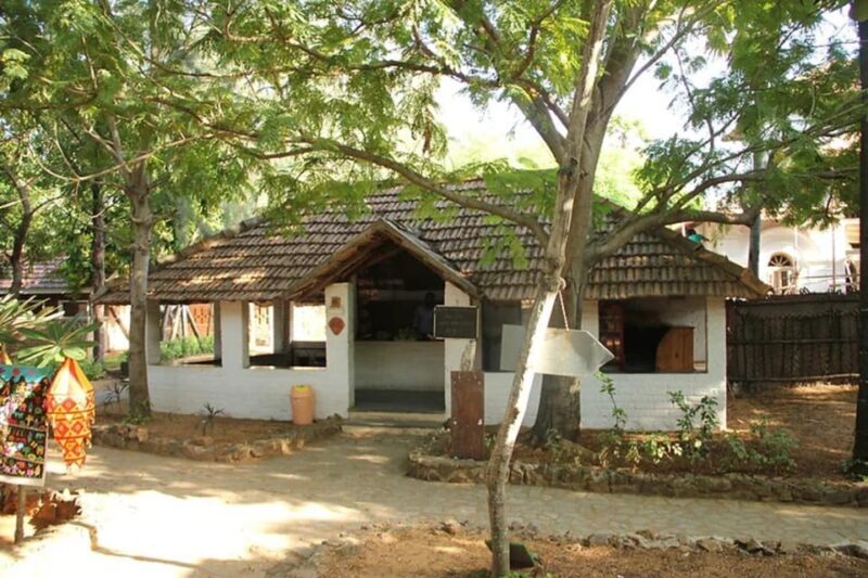 From Chennai: Private same day tour to Mahabalipuram - Lunch and a Coastal Respite