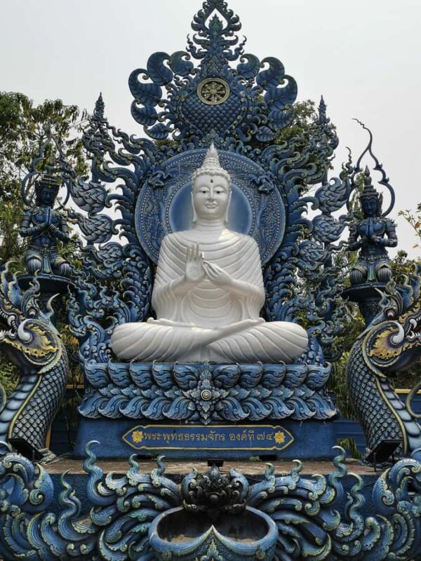 From Chiang Mai: Chiang Rai Temples & Long Neck Village Tour - The Sum Up: Who Will Love This Tour?