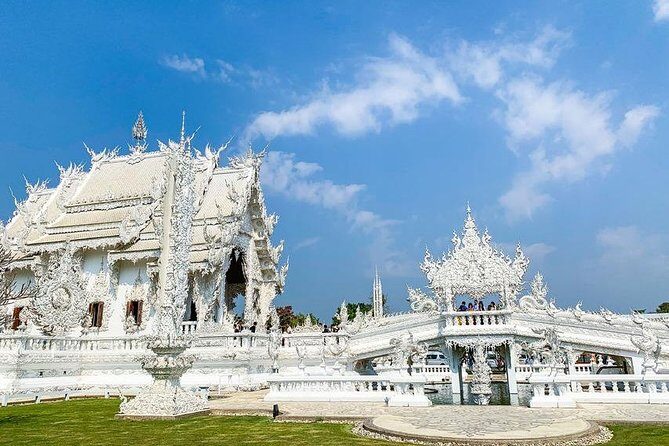 From Chiang Mai: White and Blue Temple & Golden Triangle Day Trip - Who is This Tour Best For?