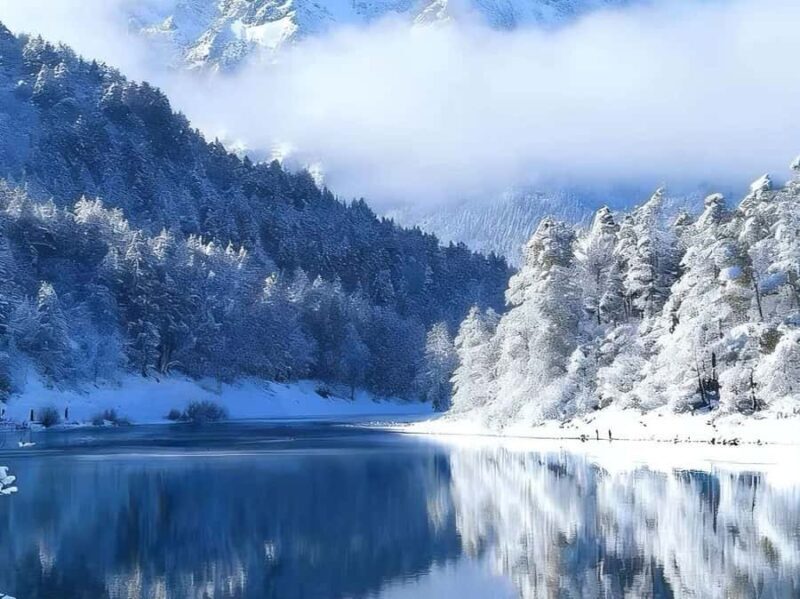 From Chongqing Winter 2-Day Bipenggou Snow Tour - Practicalities and What to Pack