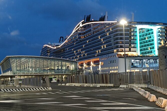 From Civitavecchia Cruise Port to FCO 1-8 People - The Value of the Experience