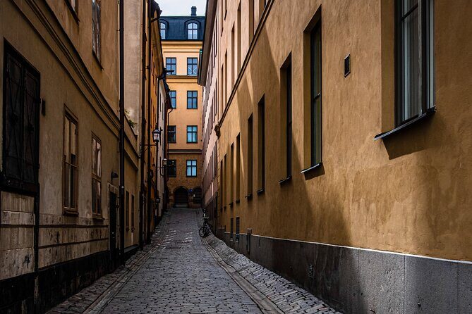 From Cobblestones to Castles. The Medieval Magic of The Old Town - Key Points