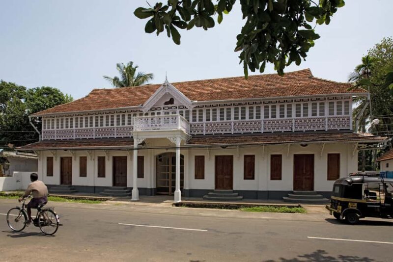 From Cochin: Fort Kochi Day Tour with Dutch Palace - Key Points