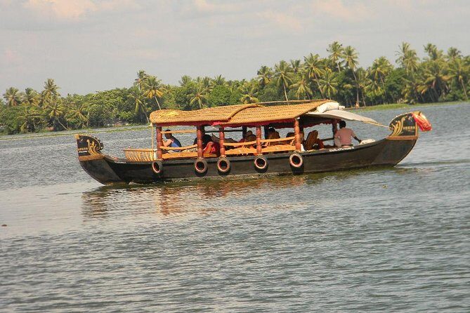 From Cochin Port: Backwaters by Shikara (Covered Canoe Boat) & Chinese Nets - FAQs