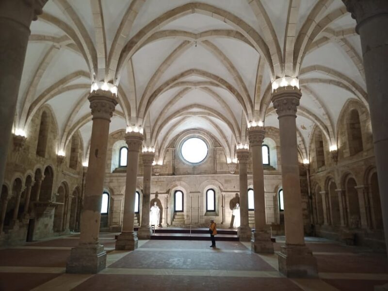 From Coimbra: Fátima Sanctuary, Batalha, Alcobaça and Nazaré - FAQ