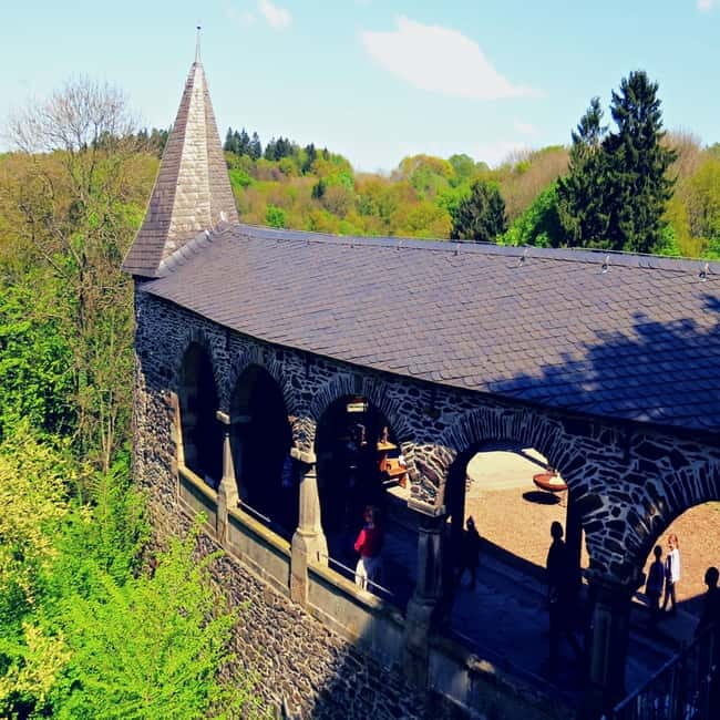 From Cologne: Private Burg Castle and Benrath Palace Trip - Optional Free Time and Exploration