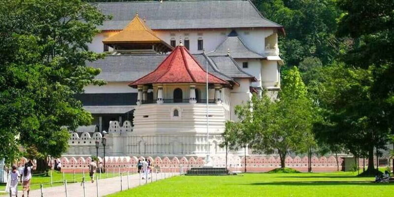 From Colombo: Kandy and Pinnawala Full-Day Trip - Authentic Experiences & Value