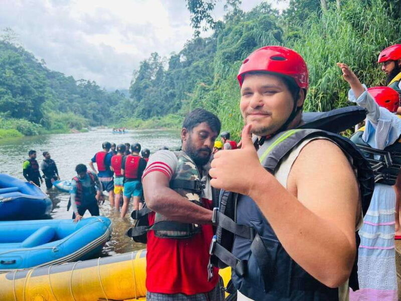 From Colombo/Negombo: Kitulgala Rafting, Ambuluwawa, Kandy - An Adventure-Filled Day with Cultural Touches