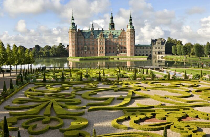 From Copenhagen: Private Frederiksborg Castle Tour - An In-Depth Look at the Tour Experience