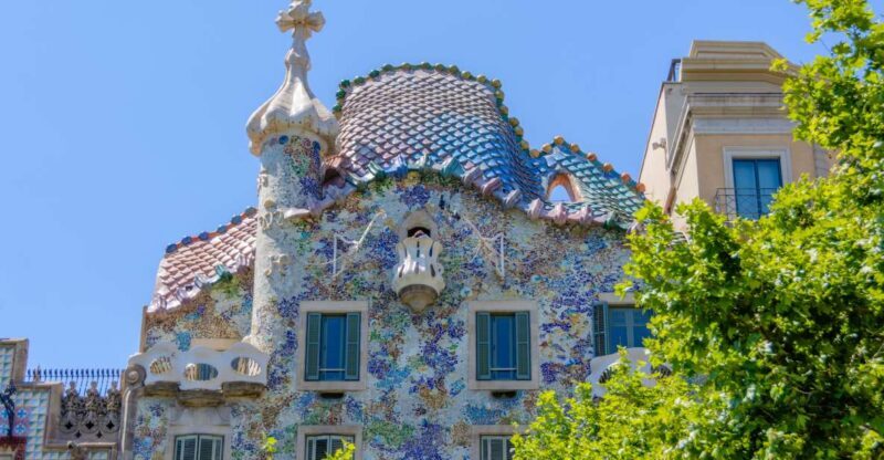 From Costa Brava: Barcelona and Antoni Gaudí's Work Bus Tour - The Value Proposition