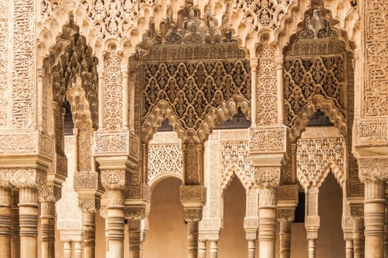 From Costa del Sol or Malaga: Granada and Alhambra Tour - What About the Guides?
